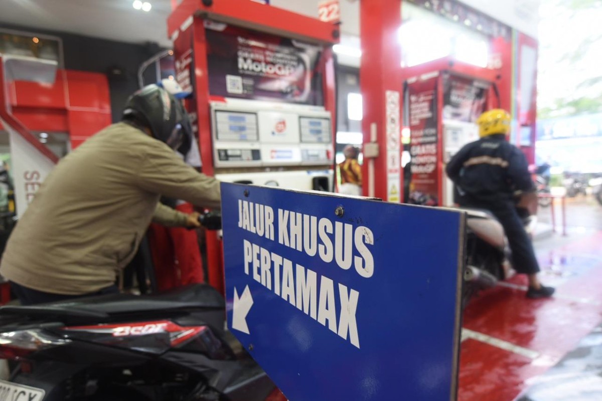 Pertamina Tetapkan Harga BBM Bulan April 2024 Tidak Ada Perubahan Pertamina Tetapkan Harga BBM Bulan April 2024 Tidak Ada Perubahan